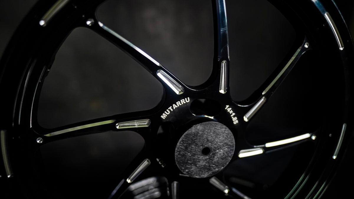 MUTARRU MAGS 14'S FOR CLICK (BLACK) – Zero One Moto Shop